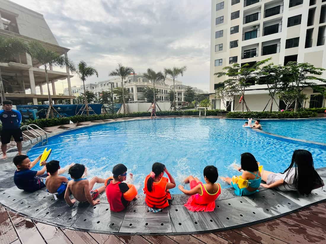 Charm City Dĩ An ⭐️【Giá Tốt Nhất ® Rổ Hàng Đẹp】